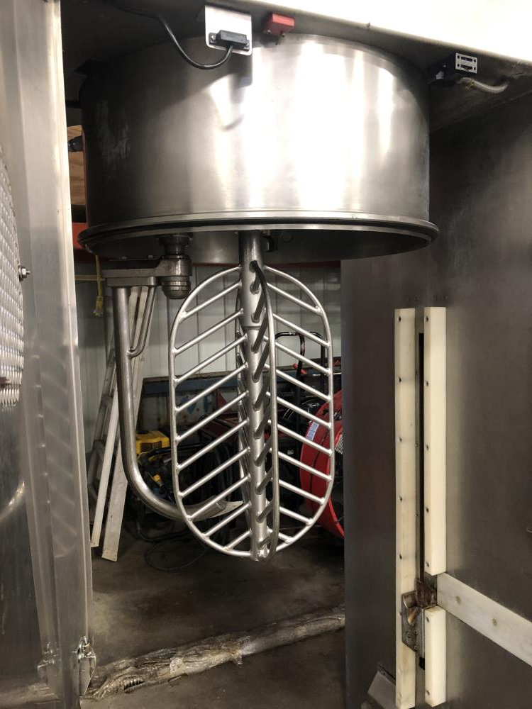 Tonelli Universal 2000 U3300 Vertical Planetary Dough Mixer with 3 bowls