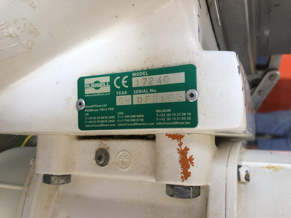 Used Russell Compact 600 Sieve with Dust Hood