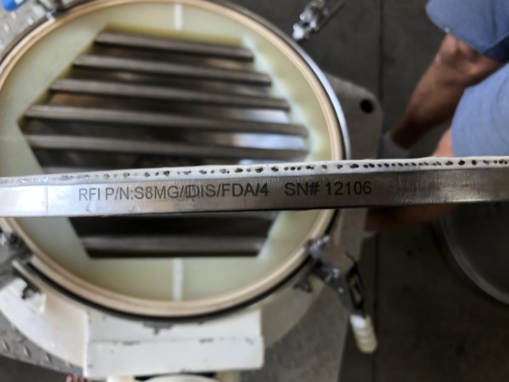 Used Russell Compact 600 Sieve with Dust Hood