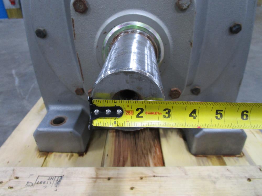 SEW-Eurodrive Gearbox, Type R167AD8