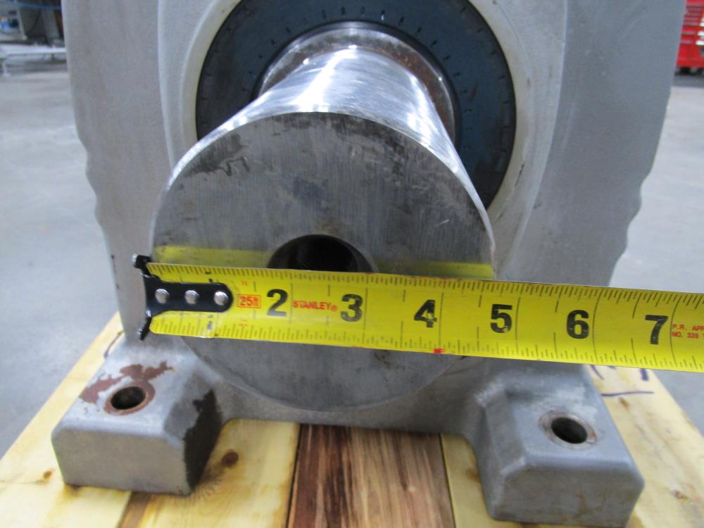 SEW-Eurodrive Gearbox, Type R167AD8