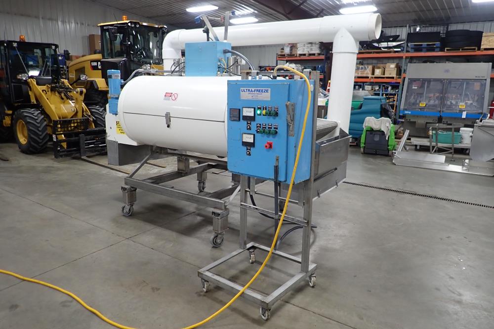 RS Cryo Equipment Inc. Ultra-Freeze cryogenic freezer