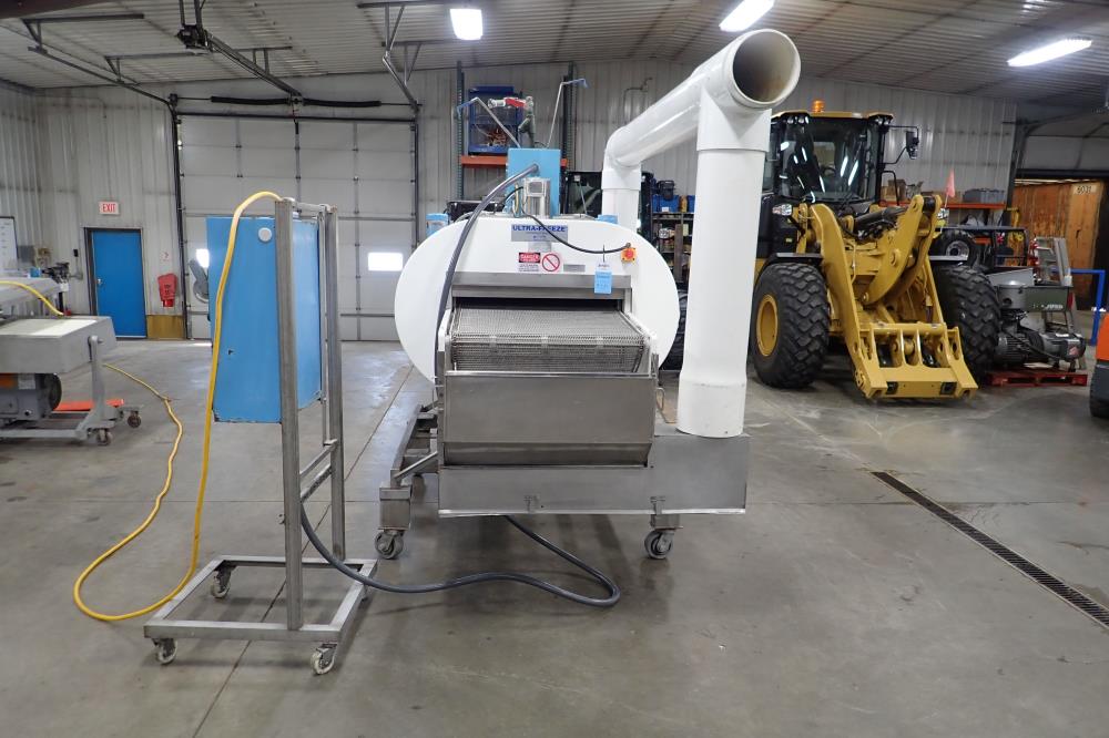 RS Cryo Equipment Inc. Ultra-Freeze cryogenic freezer