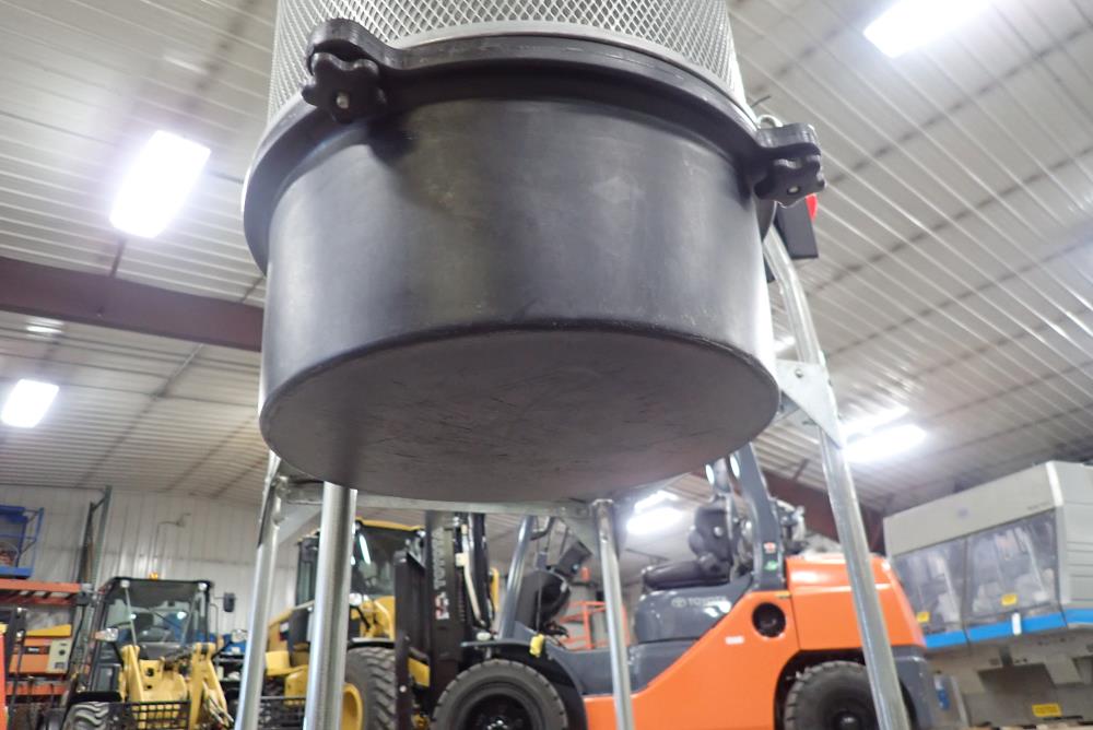 Oneida Air System Dust Collector