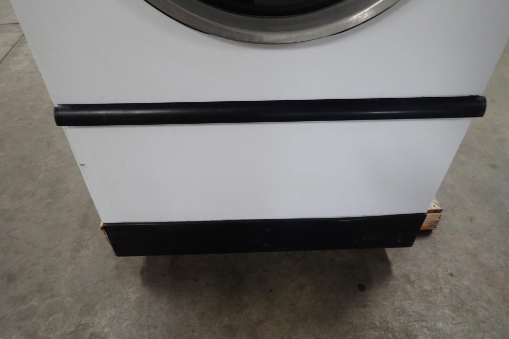 Speed Queen single pocket dryer 75 lb capacity