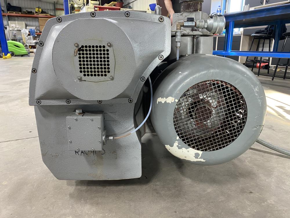 Busch RA 400 Vacuum Pump