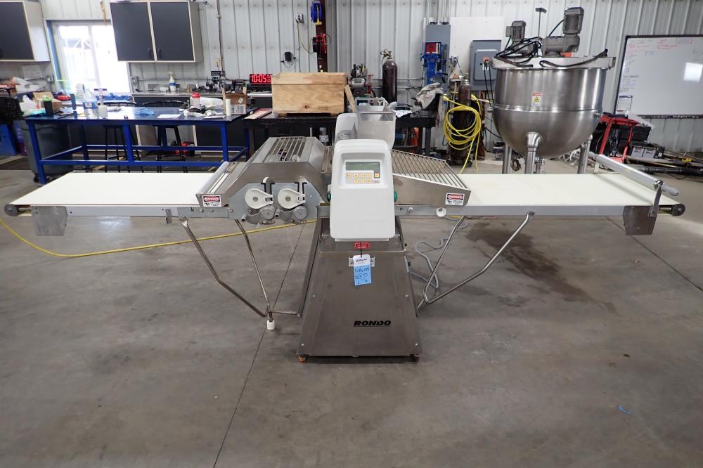Rondo Seewer 24 in. Dough Sheeter, w/ flour duster and slitter
