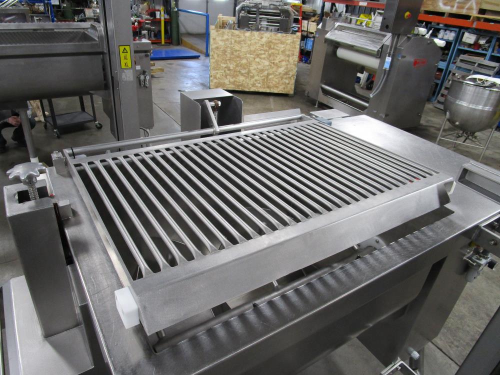 Risco Dual Paddle Blender with Bonner Column Lift