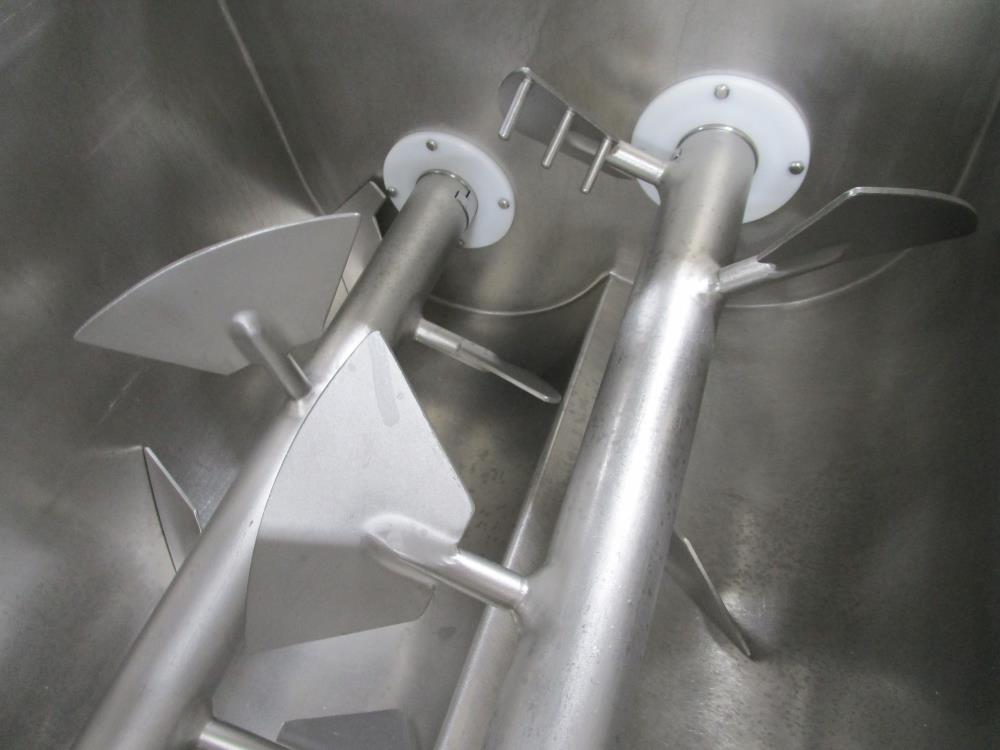 Risco Dual Paddle Blender with Bonner Column Lift