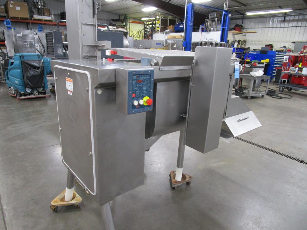 Risco Dual Paddle Blender with Bonner Column Lift