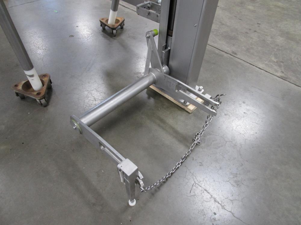 Risco Dual Paddle Blender with Bonner Column Lift