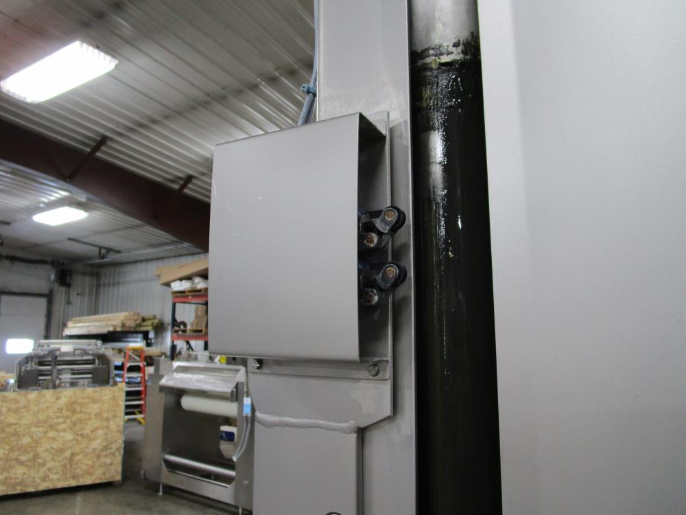 Risco Dual Paddle Blender with Bonner Column Lift