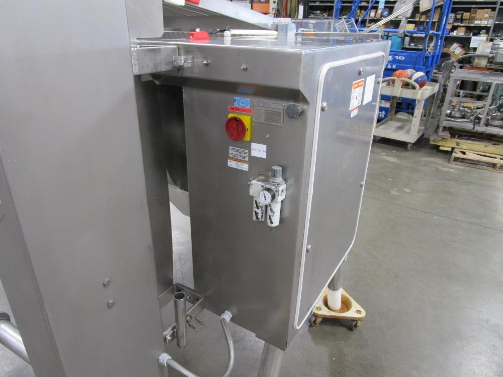 Risco Dual Paddle Blender with Bonner Column Lift