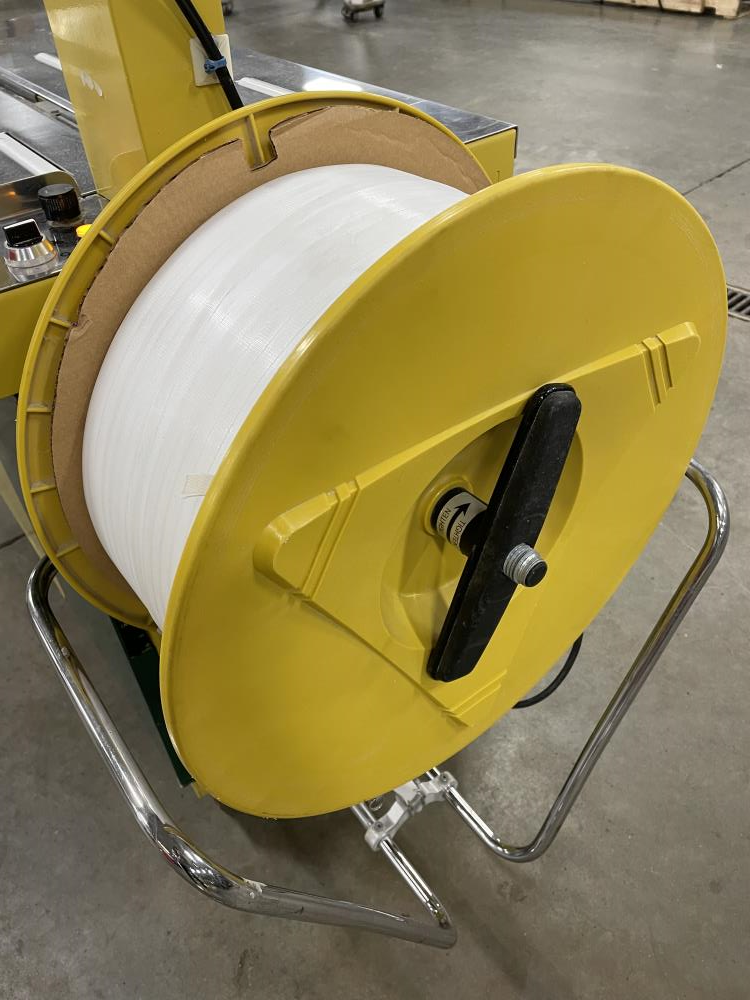 StraPack RQ-8 Strapping Machine