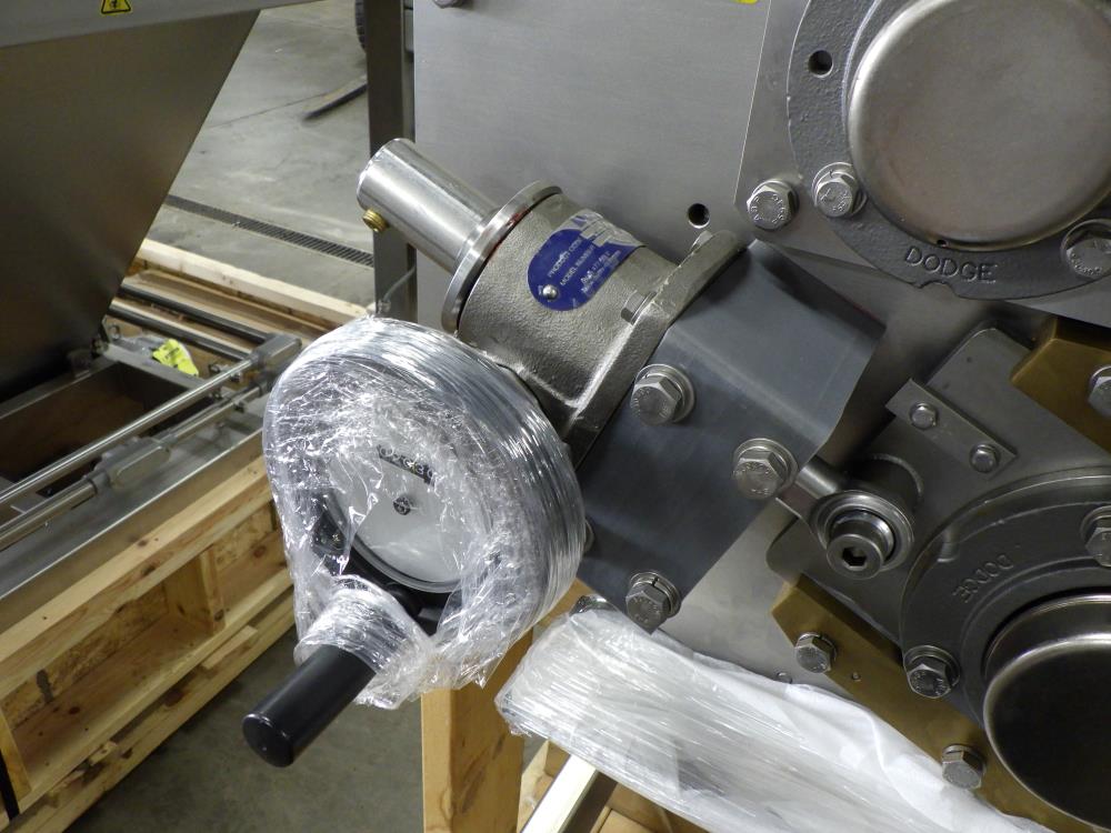 2016 Unused Moline 3-Roll Extruder w/ Chunker