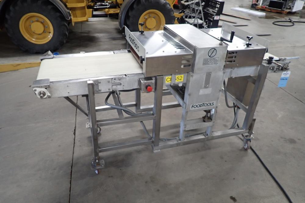 FoodTools Horizontal Layer Cake Slicer