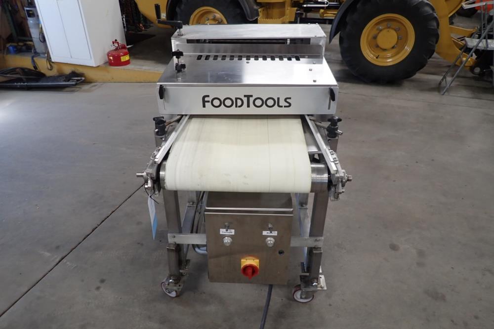 FoodTools Horizontal Layer Cake Slicer