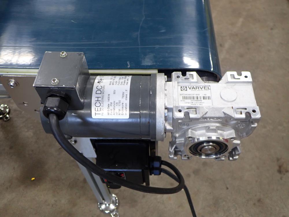 Belt Conveyor with Spray Bar