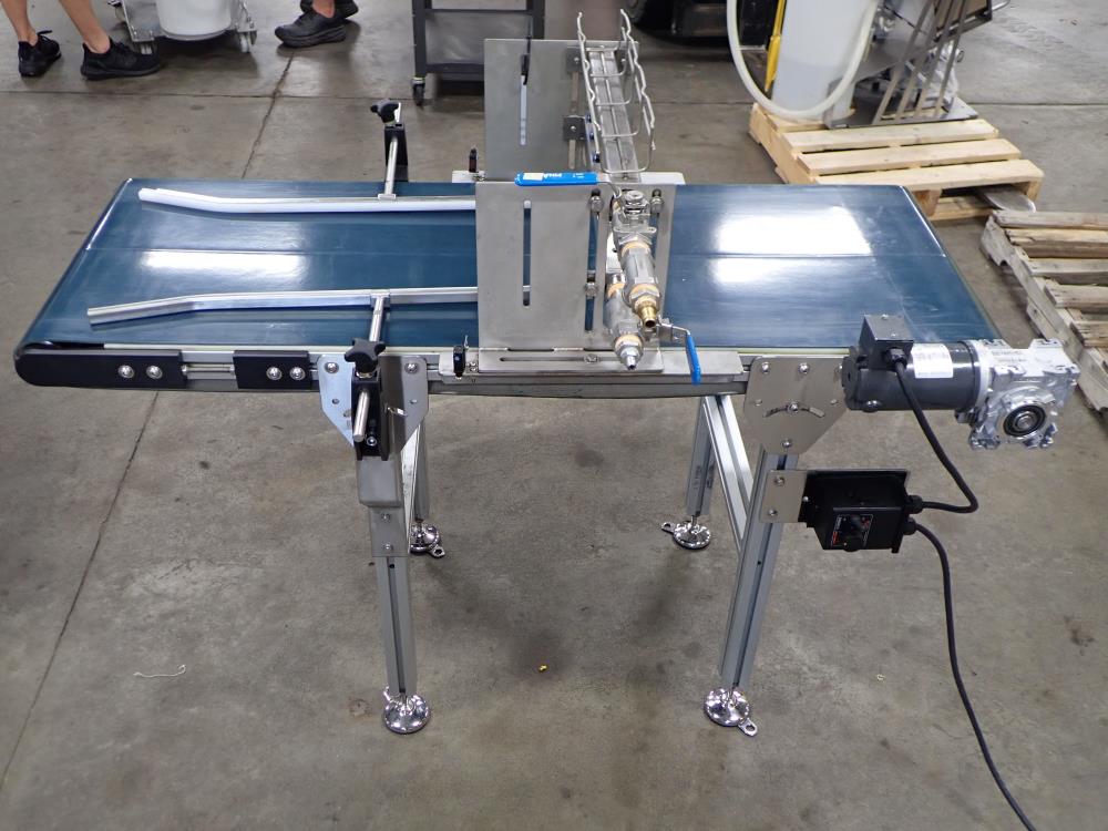Belt Conveyor with Spray Bar