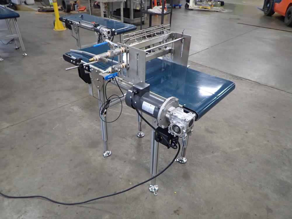 Belt Conveyor with Spray Bar