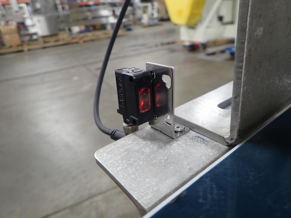 Belt Conveyor with Spray Bar