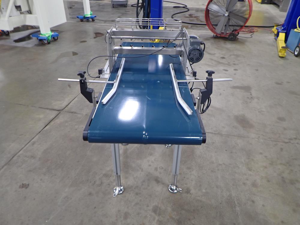 Belt Conveyor with Spray Bar