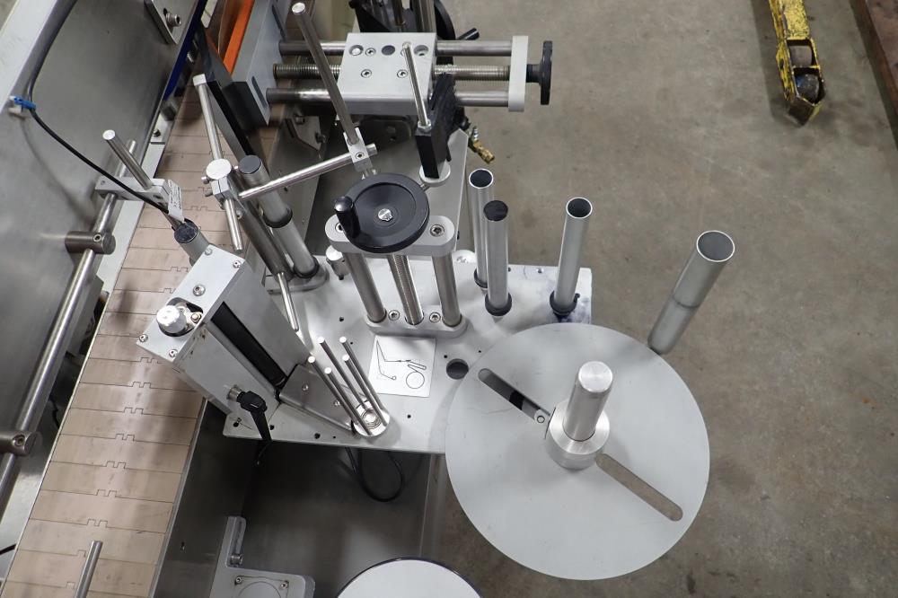 Tronics Labeling Machine