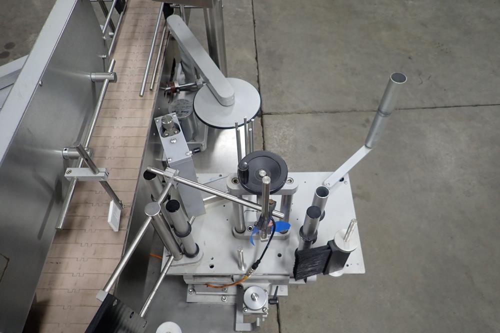 Tronics Labeling Machine