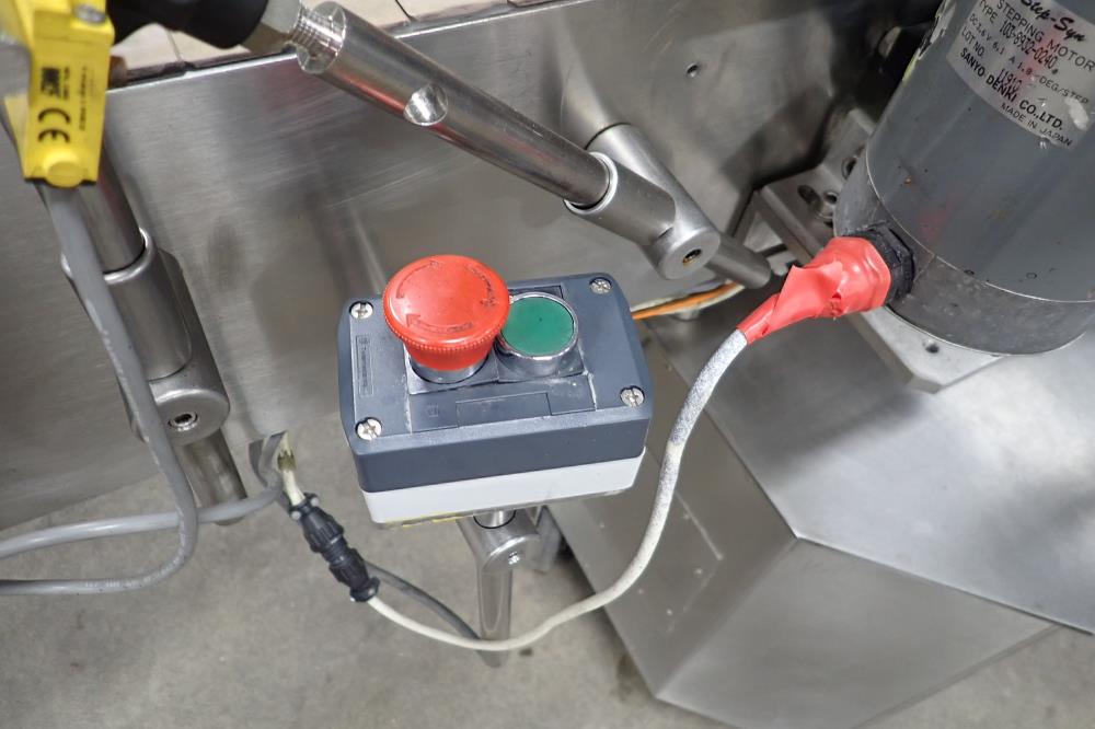 Tronics Labeling Machine