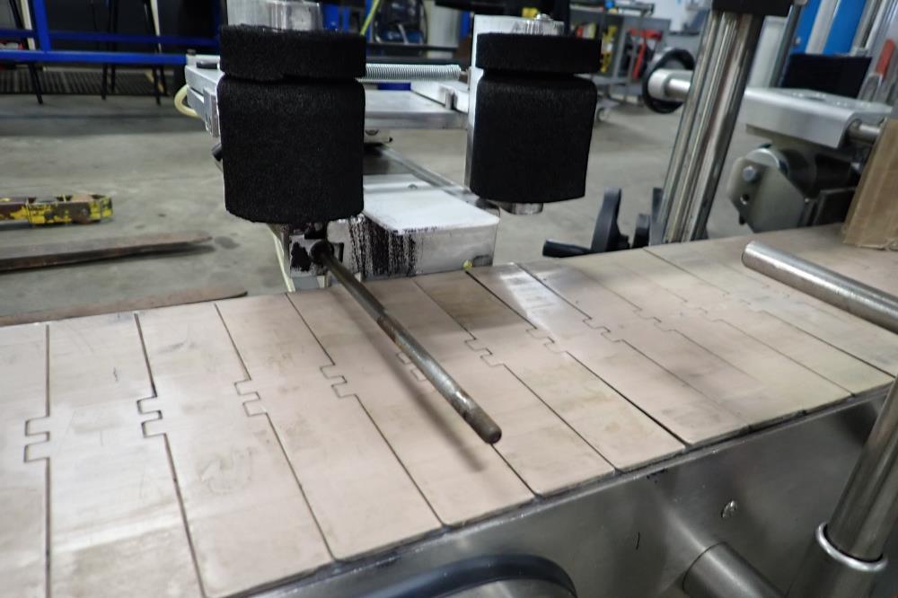 Tronics Labeling Machine