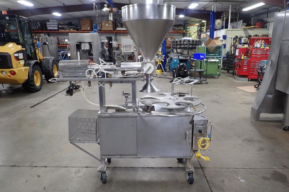 Colborne 6-Plate Cream Depositor