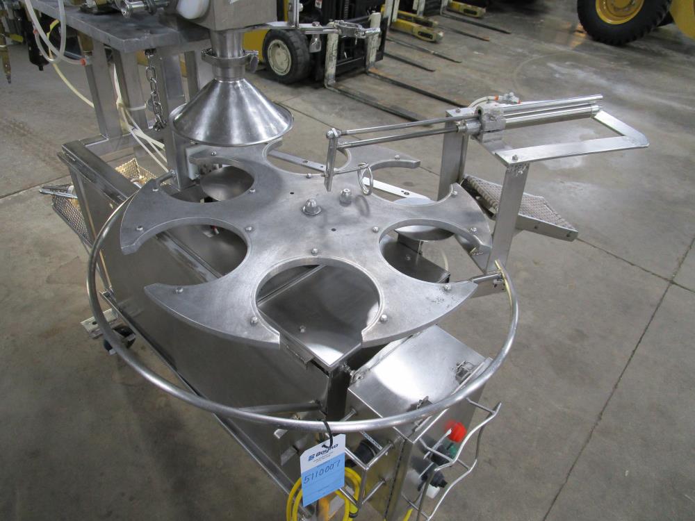 Colborne 6-Plate Cream Depositor