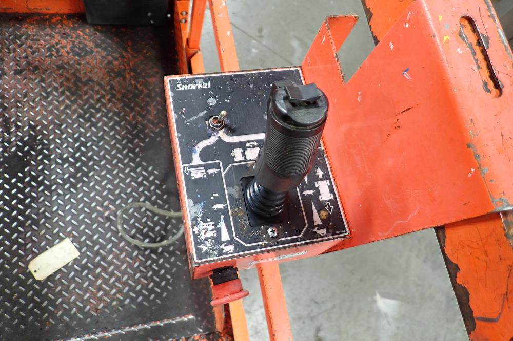 Snorkel S1930 Scissor Lift