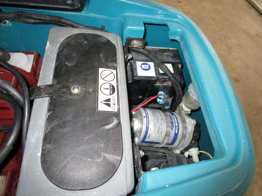 Tennant T3 Walk-Behind Floor Scrubber