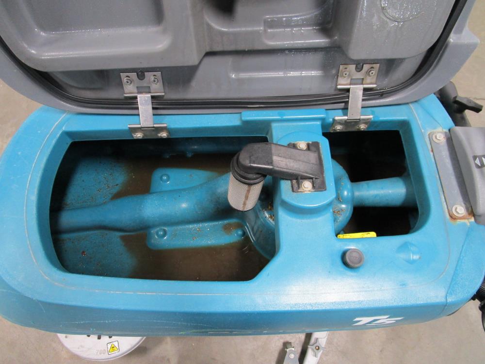 Tennant T5 Walk-Behind Floor Scrubber