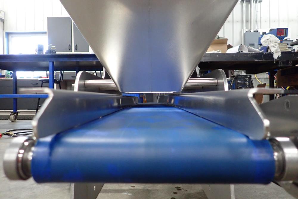 2017 Quantum Granular Applicator