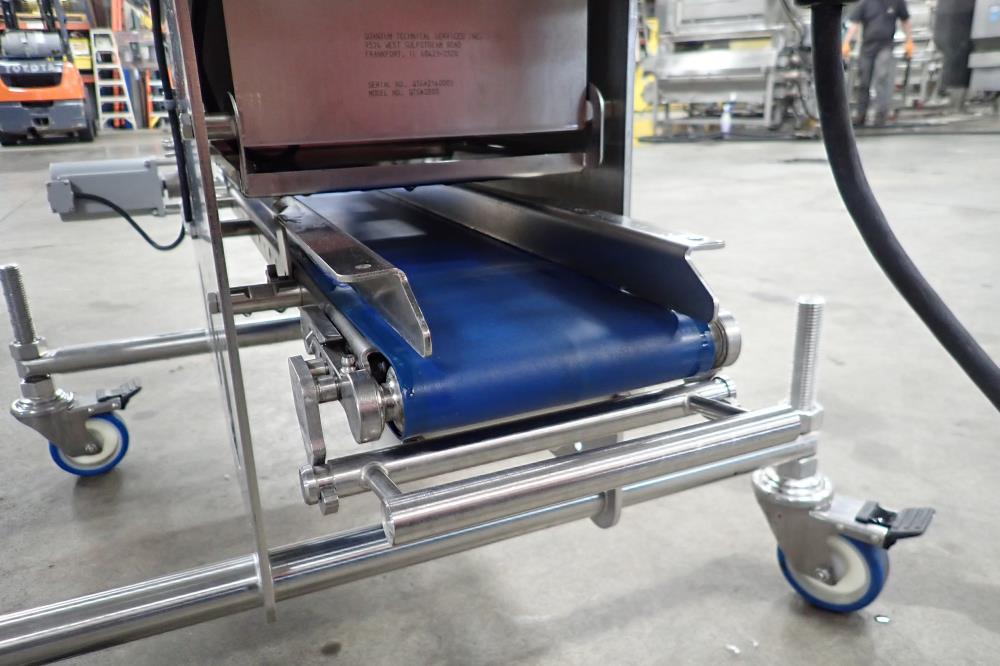 2017 Quantum Granular Applicator