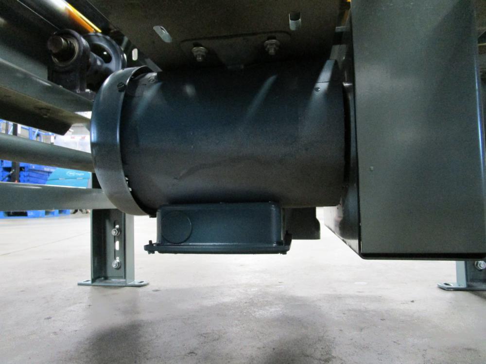 Hytrol Power Roller Conveyor