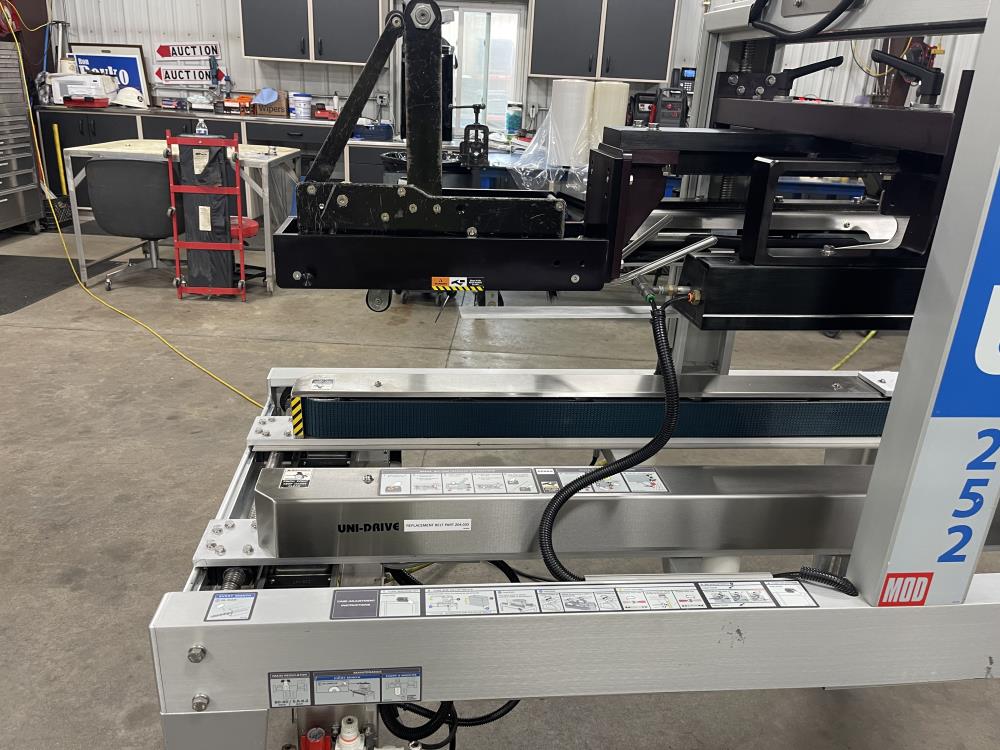 2018 Wexxar Bel 252 Fully Automatic Case Taper