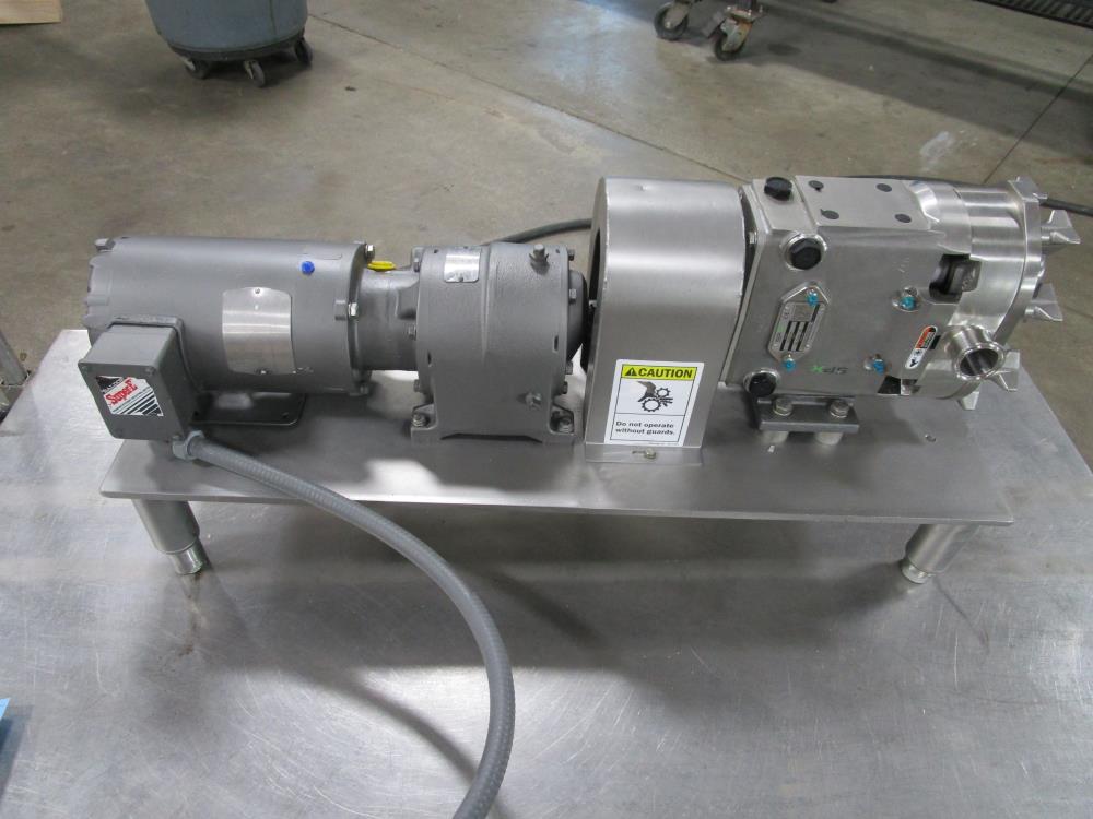 SPX 030 SS PD Pump