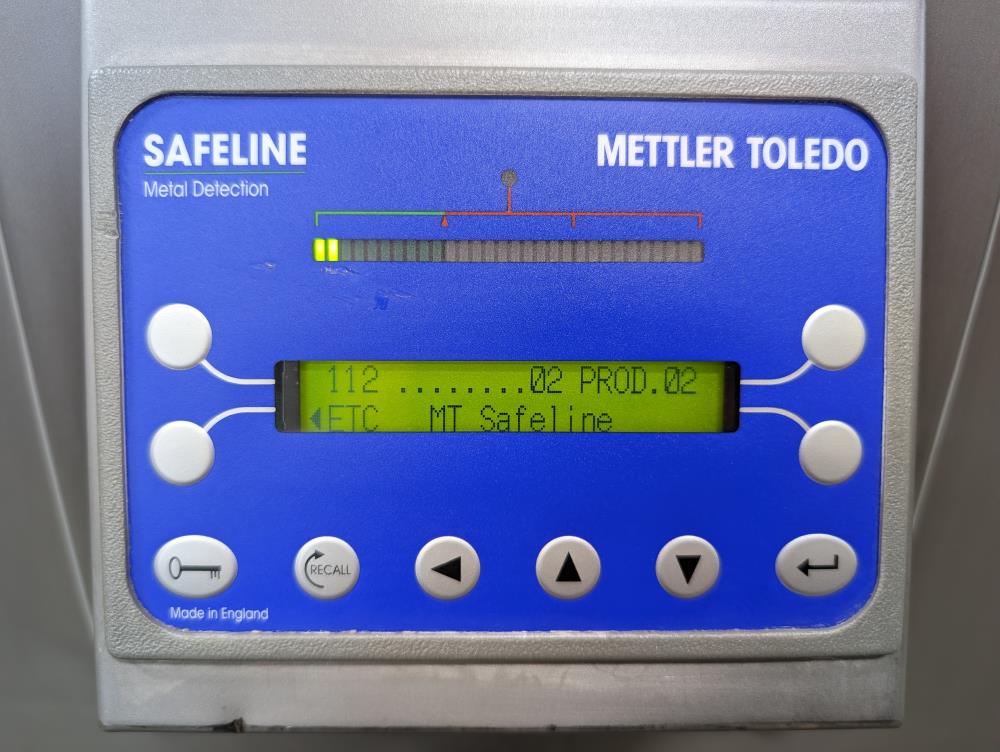Safeline Mettler Toledo Metal Detector with Conveyor