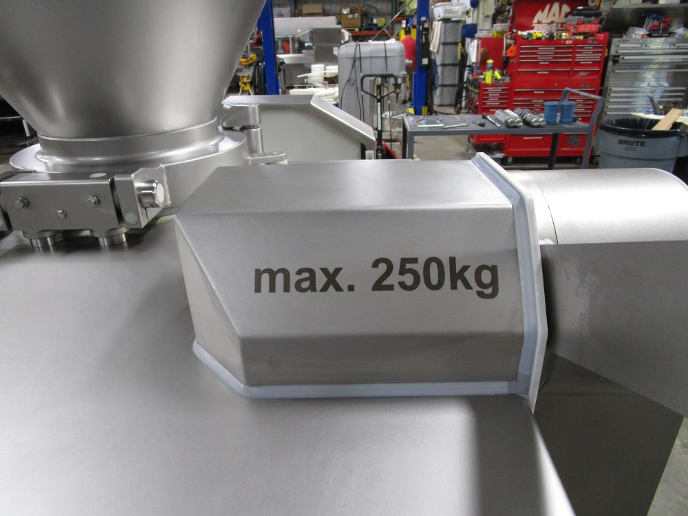 Reiser Vemag Robot HP-12E Vacuum Filler with Dough Cutoff