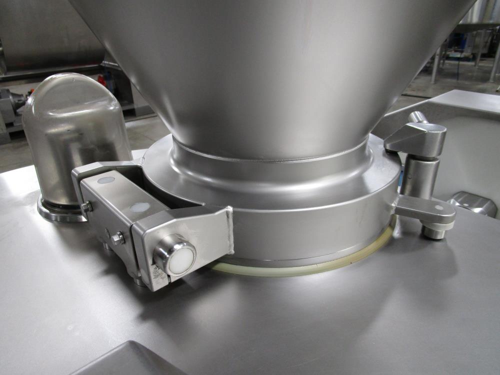 Reiser Vemag Robot HP-12E Vacuum Filler with Dough Cutoff