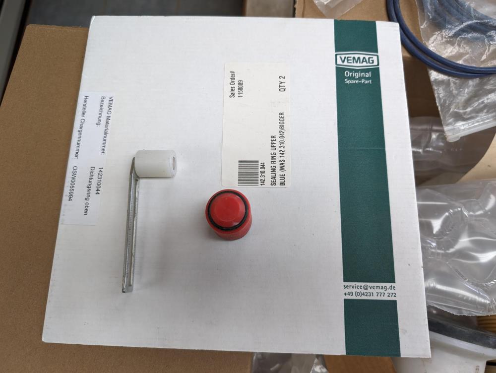 Reiser Vemag Robot HP-12E Vacuum Filler with Dough Cutoff