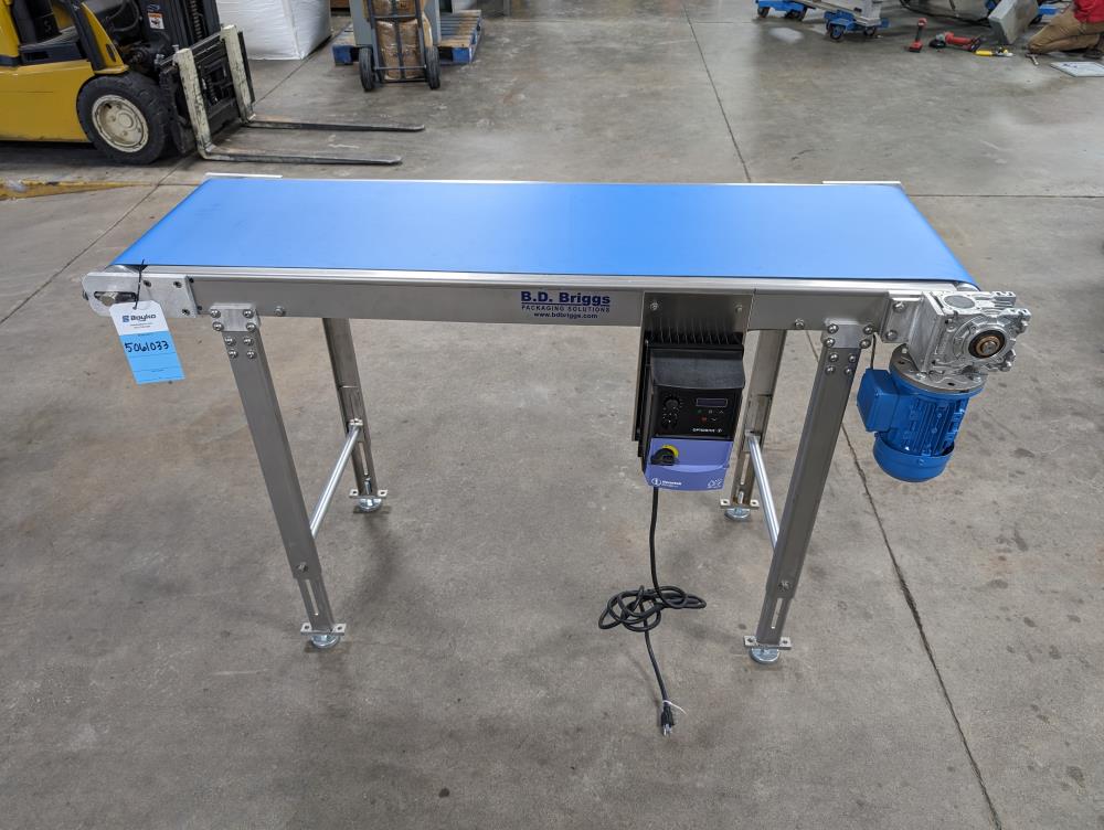 Complete Pizza Sauce Depositing and Topping Line