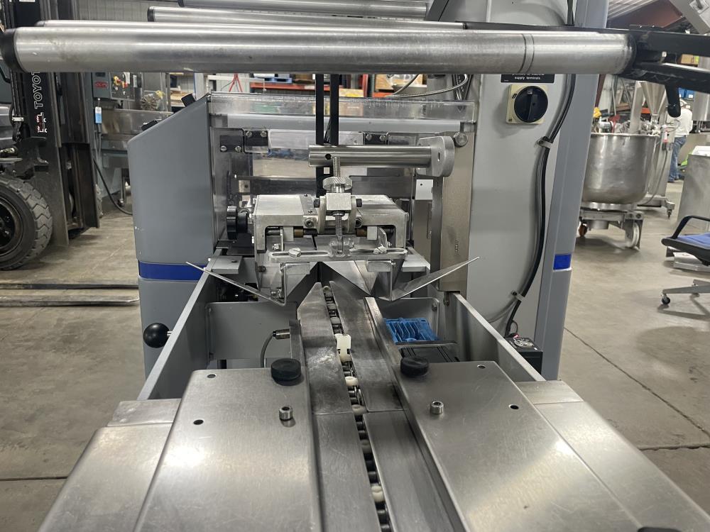 Doboy Stratus Horizontal Wrapper